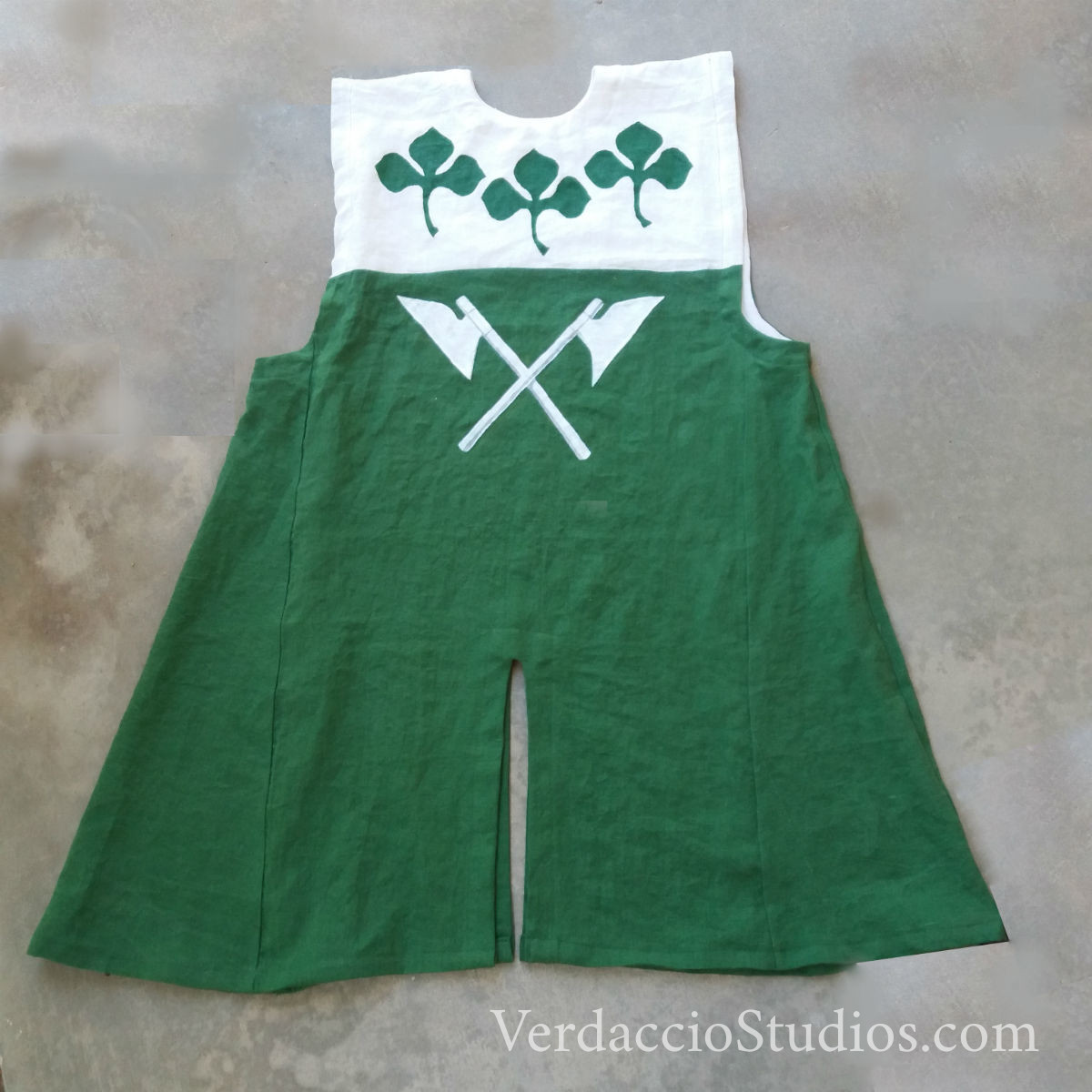 Heraldic Surcoats Gallery – Verdaccio Studios